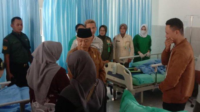 Bupati Malang Jenguk Korban Fortuner Maut yang Terluka Setelah Terjun ...