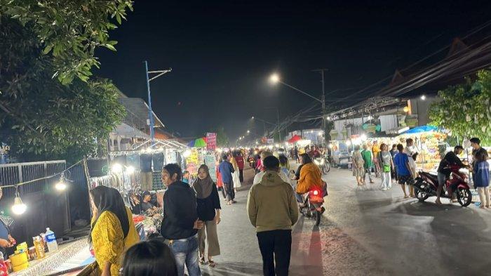 Pesta Rakyat Malam 1 Suro, Jalanan di Desa Menang Kediri Dilakukan Rekayasa Lalulintas ...