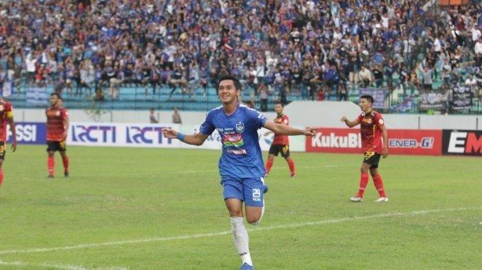 Fans PSIS Semarang Full Senyum, Sosok Bintang Idola Sudah Merumput ...