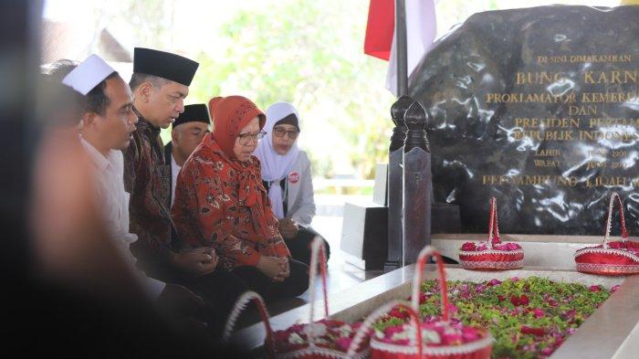Risma - Gus Hans Nyekar Makam Bung Karno dan Tokoh Ulama di Blitar ...