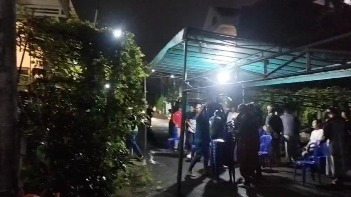 Update Suasana Terkni di Kediaman Rumah Duka Bejo Sugiantoro, Terop ...