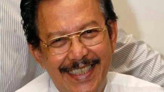 Sempat Tunjukkan Tatapan Mata Tak Biasa, Aktor Rudy Salam Meninggal ...