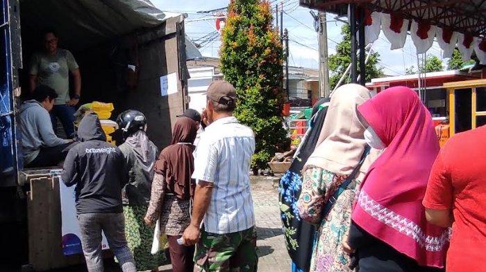 Disperindag Kota Blitar Minta Bulog Pasok Beras Kepada Para Pedagang Eceran di Pasar Tradisional ...