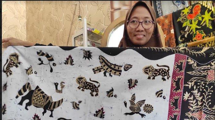 Kisah Eni Setiawati, Perajin Batik asal Kanigoro Melestarikan Batik Tutur Khas Blitar ...