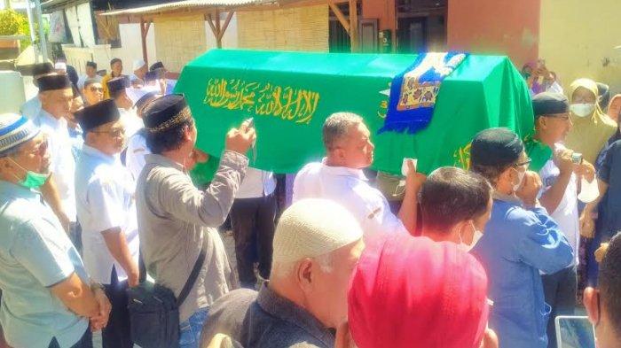 Berita Duka, Budayawan Banyuwangi Hasnan Singodimayan Wafat ...