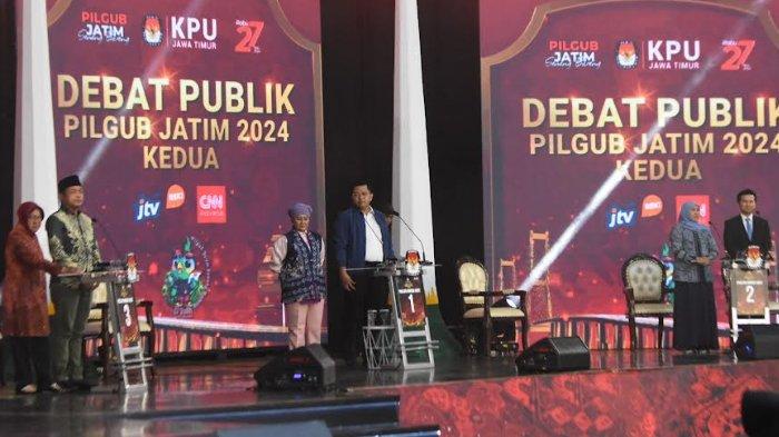 Debat Kedua Pilgub Jatim 2024: Khofifah Pamer Penghargaan, Dikritisi Luluk-Lukmanul ...