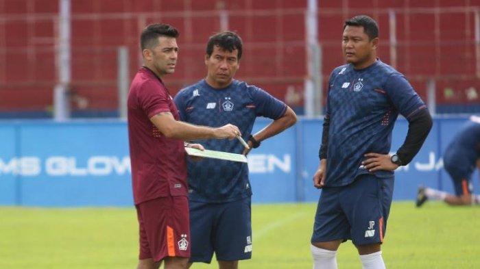 Dianggap Berhasil Bawa Persik Bertahan, Manajemen Perpanjang Kontrak ...