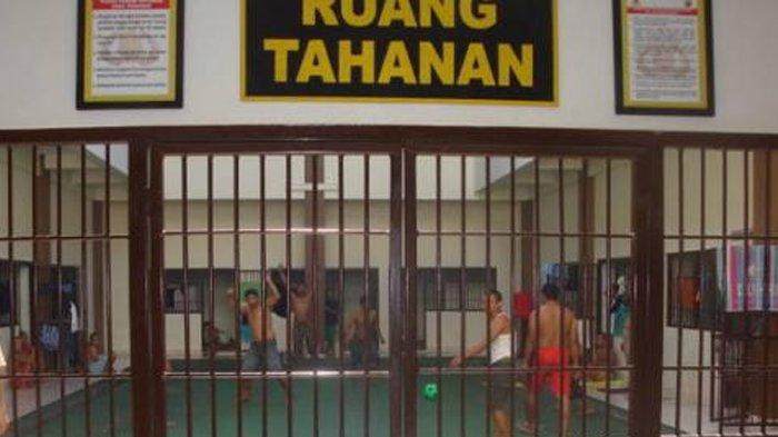 Tahanan Polres Tanjung Perak yang Tewas di Sel Diduga Dikeroyok Belasan ... Tahanan Polres Tanjung Perak yang Tewas di Sel Diduga Dikeroyok Belasan ...