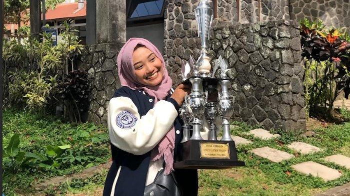Sosok Ni'matur Rosidah, Mahasiswa Berprestasi UIN SATU Tulungagung Kejar Beasiswa S2 Luar Negeri ...
