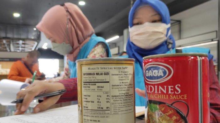 Cek Produk Pangan di Toko Kota Blitar, Petugas Masih Temukan Kemasan ...