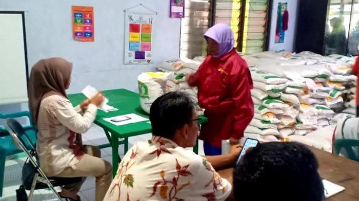 33.632 Warga Kota Kediri Kembali Mendapatkan Bantuan Pangan Dari ...