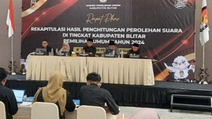 KPU Kabupaten Blitar Mulai Lakukan Rekapitulasi Hasil Penghitungan Suara Pemilu 2024 ...