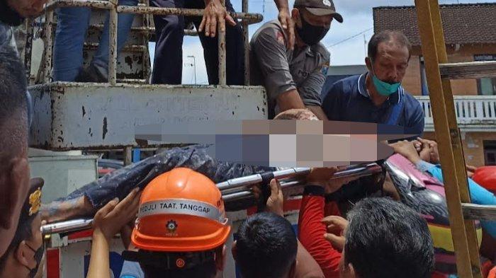 Perbaiki Atap Bocor, Pekerja Bangunan di Kota Blitar Kesetrum Hingga Kritis - Tribunmataraman.com
