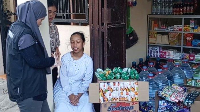 Dibantu Kemensos, Yatim Piatu Wina dan Sela yang Terlantar dan Viral di ...