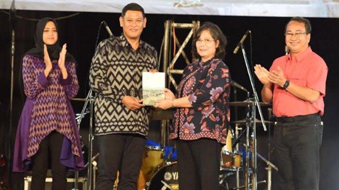Zanariah Pj Wali Kota Kediri Jadi Perempuan Pertama yang Memimpin Kota ...