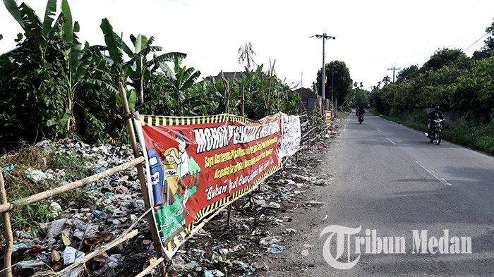 Berita Foto: Tumpukan Sampah menimbulkan Bau Busuk Jadi Masalah di Jalan Tanjung Balai ...