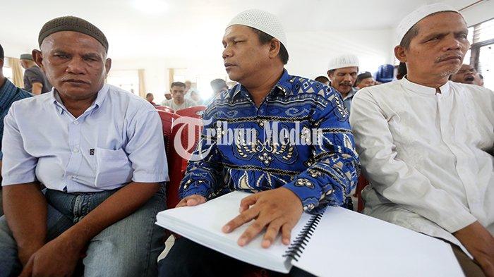 Berita Foto: TADARUS Al-Quran dan Tausiah, Puluhan Tunanetra di Medan ...