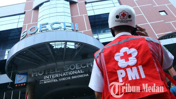 Berita Foto: Seorang Pekerja Perawatan Hotel Soechi Terjatuh dari Atap ...