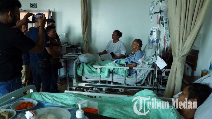 Foto-Foto Pasien Rumah Sakit Menggunakan Hak Suaranya di RSUP Adam Malik Medan - Tribun-medan.com