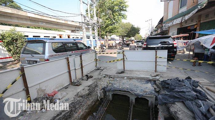 Berita Foto: Bobby Nasution Minta Maaf, Banyak Warga Keluhkan Jalan Rusak ke Anggota DPRD Medan ...