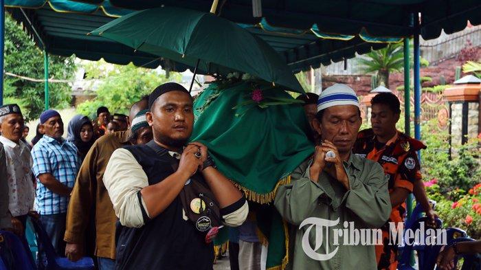 Berita Foto: Pemeran Film The Act of Killing Anwar Congo Tutup Usia ...
