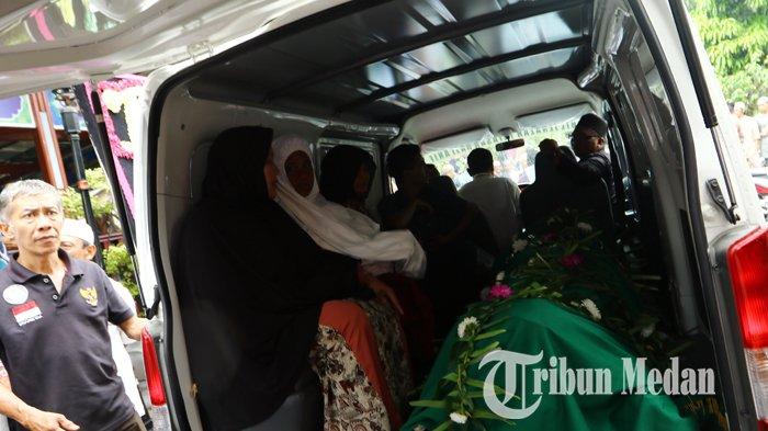 Berita Foto: Pemeran Film The Act of Killing Anwar Congo Tutup Usia ...