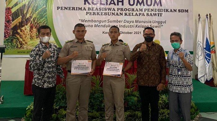 60 Mahasiswa STIPAP Terima Beasiswa BPDPKS, Diharapkan Mampu Kembangkan ...