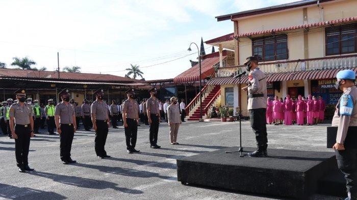 Polres Siantar Gelar Upacara Kenaikan Pangkat Personel dan ASN Polri - Tribun-medan.com