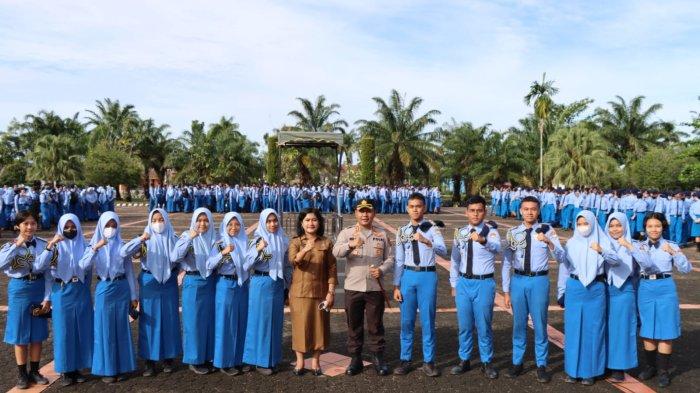 Kapolres Tapteng Beri Pesan ke Pelajar SMA Negeri Matauli Pandan ...