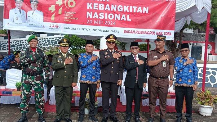 Kapolres Toba AKBP Wahyu Indrajaya Hadiri Upacara Harkitnas Ke-116 - Tribun-medan.com