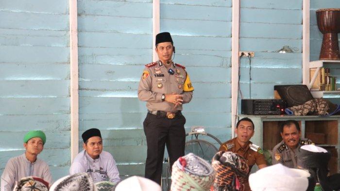 Kapolres Tapsel AKBP Yasir Ahmadi Dorong Semangat Pendidikan di Ponpes Hizbul Bahri Al Musri ...