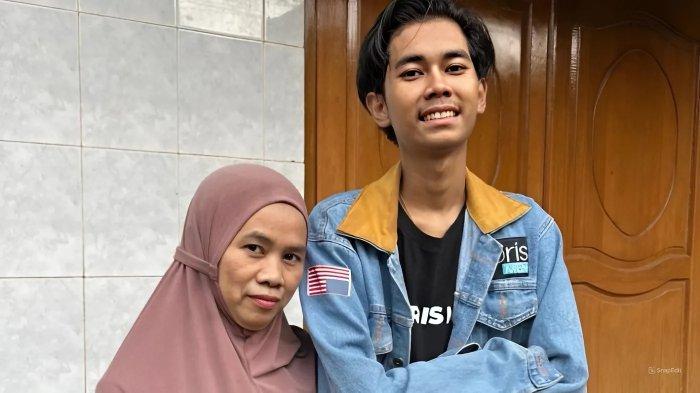 Sosok Alif Cepmek, Dilan KW yang Tuai Pujian Usai Belikan sang Ibu ... Sosok Alif Cepmek, Dilan KW yang Tuai Pujian Usai Belikan sang Ibu ...