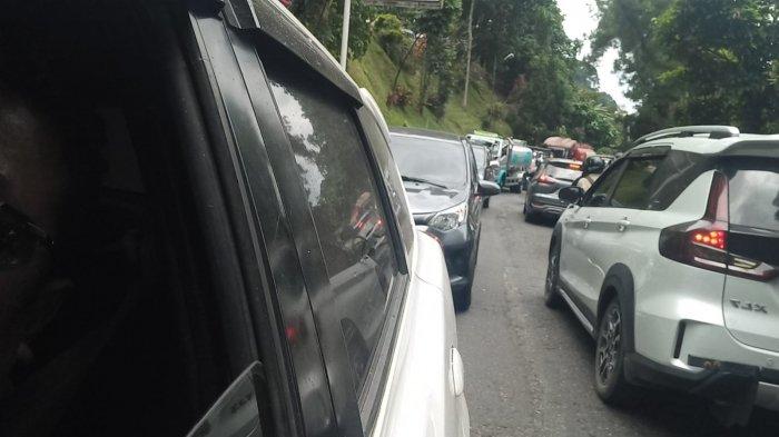 MACET Medan Berastagi di Hari Keempat Lebaran, Ini Beberapa Titik Sumber Kemacetan - Tribun ...