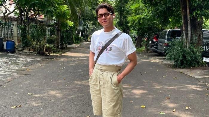 Profil Ardhito Pramono, Musisi dan Aktor Berbakat yang Disorot Soal Isu ...