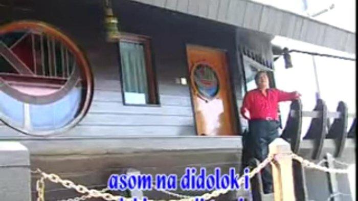 Arti Lirik Lagu Batak Asom Na di Dolok yang Dinyanyikan oleh Jhonny S. Manurung - Tribun-medan.com