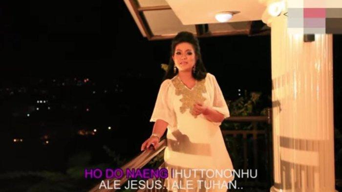 Arti dan Lirik Lagu Batak Togihon Au Tuhan - Tribun-medan.com