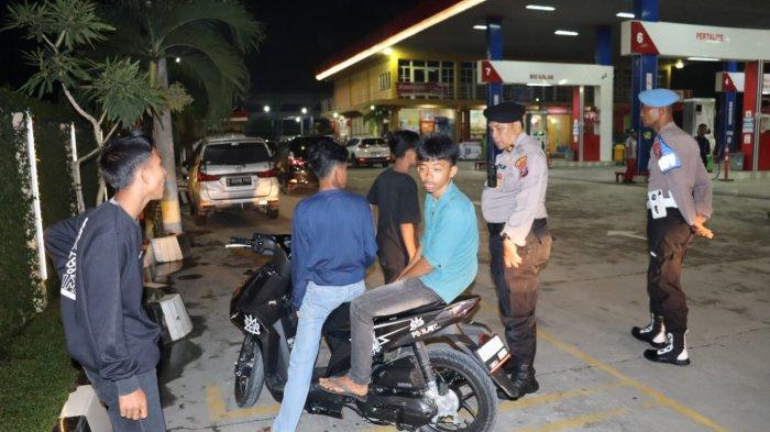 Jelang Ramadhan, Polres Labuhanbatu Patroli 3 Pilar Dalam Malam Hari - Tribun-medan.com