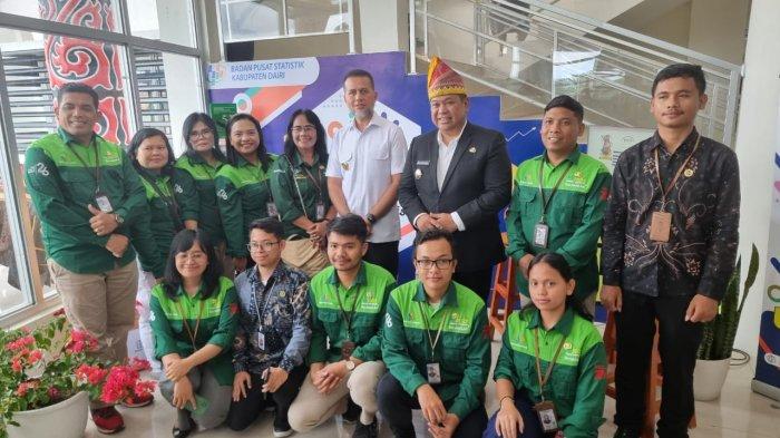 Dihadiri Wagub Sumut Ijeck, BPS Bangun Pojok Statistik di Perpustakaan Kabupaten Dairi - Tribun ...