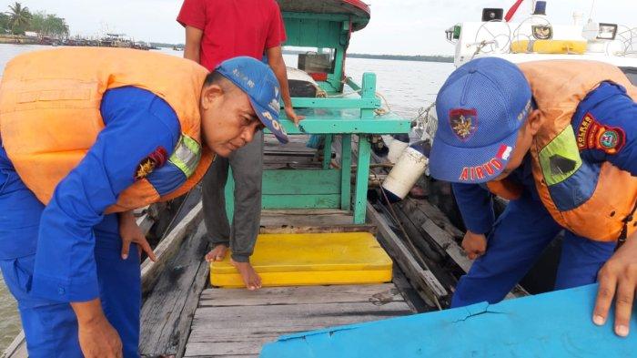 Kapal Patroli Bhabinkamtibmas Sat Polairud Polres Tanjung Balai Kejar Kapal yang Mencurigakan ...