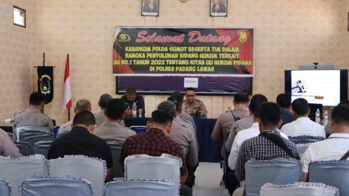 KabidKum Polda Sumut Penyuluhan KUHP di Polres Padang Lawas - Tribun-medan.com
