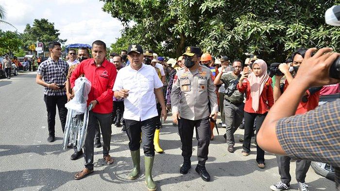 Kapolda Sumut Tinjau Penanganan Banjir di Batu Bara - Tribun-medan.com