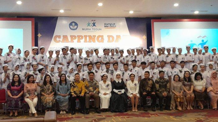 Universitas Murni Teguh Gelar Capping Day untuk Mahasiswa S1 ...