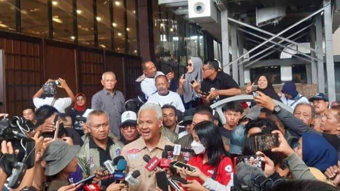 GANJAR Sebut 3 Jenderal Mencla-Mencle Gegara Dukung Prabowo: Luhut ... GANJAR Sebut 3 Jenderal Mencla-Mencle Gegara Dukung Prabowo: Luhut ...