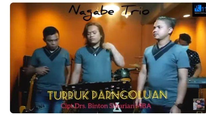 Chord dan Lirik Lagu Batak Turpuk Parngoluon, Dipopulerkan Nagabe Trio - Tribun-medan.com