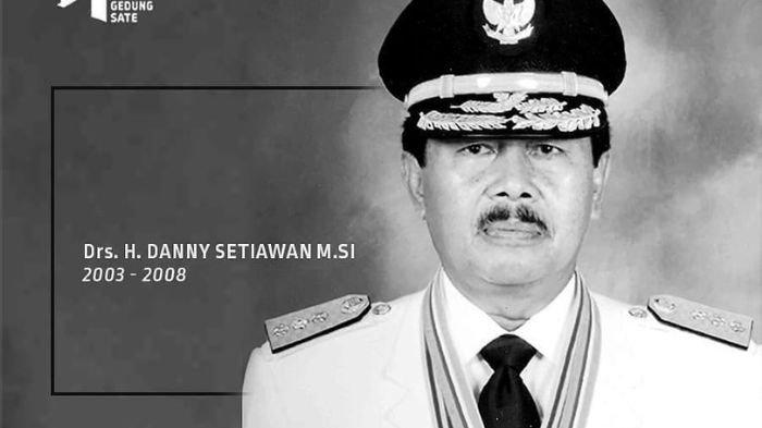 Profil Danny Setiawan, Eks Gubernur Jawa Barat Didera Isu Hoaks Soal ...