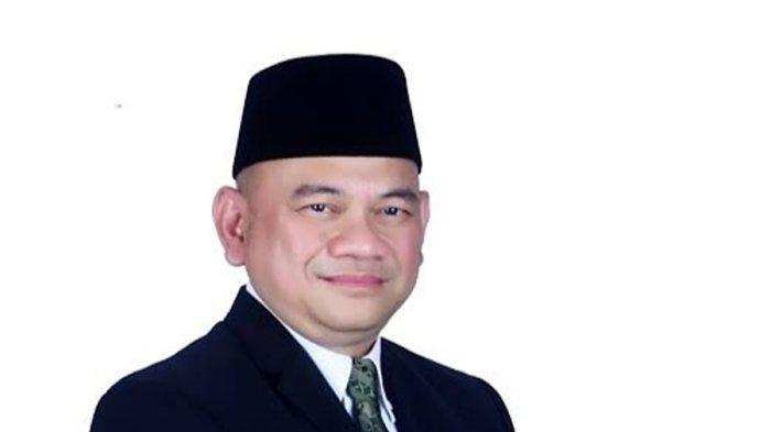 Mengenal dr Deni Wirhana, Cucu Mantan Bupati Kuningan Periode 1967-1973 ...