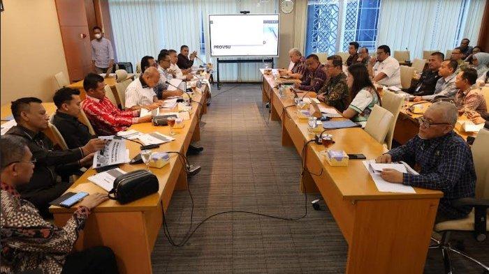 DPRD Sumut Minta Dishub Pikirkan Solusi Jalur Alternatif Medan ... DPRD Sumut Minta Dishub Pikirkan Solusi Jalur Alternatif Medan ...