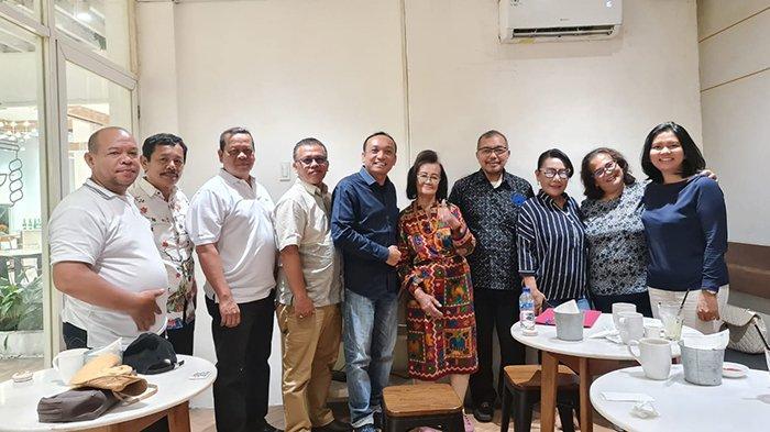 Dompak Pasaribu Rektor Universitas MTU Ketua Panitia Pelaksana Mubes Punguan PRPI - Tribun-medan.com