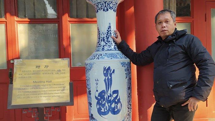 Tulis 152 Buku, Dosen Unimed Ini Masuk Top 100 Scientist Dunia - Tribun ...