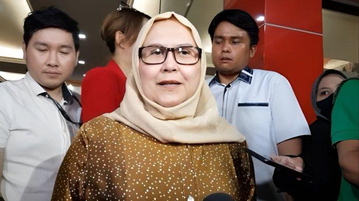 Profil Elza Syarief, Pengacara yang Pernah Bela Tommy Soeharto ...